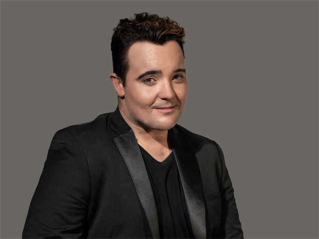 Jason Owen Tour | Girl.com.au