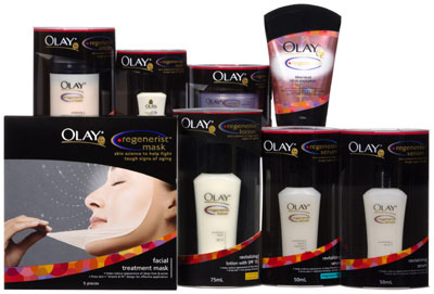 Olay Regenerist Mother's Day Packs | Girl.com.au