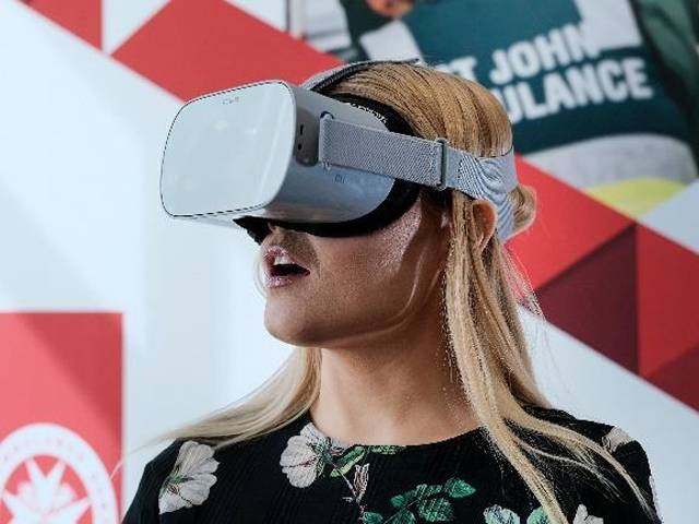 VR CPR Training | Girl.com.au